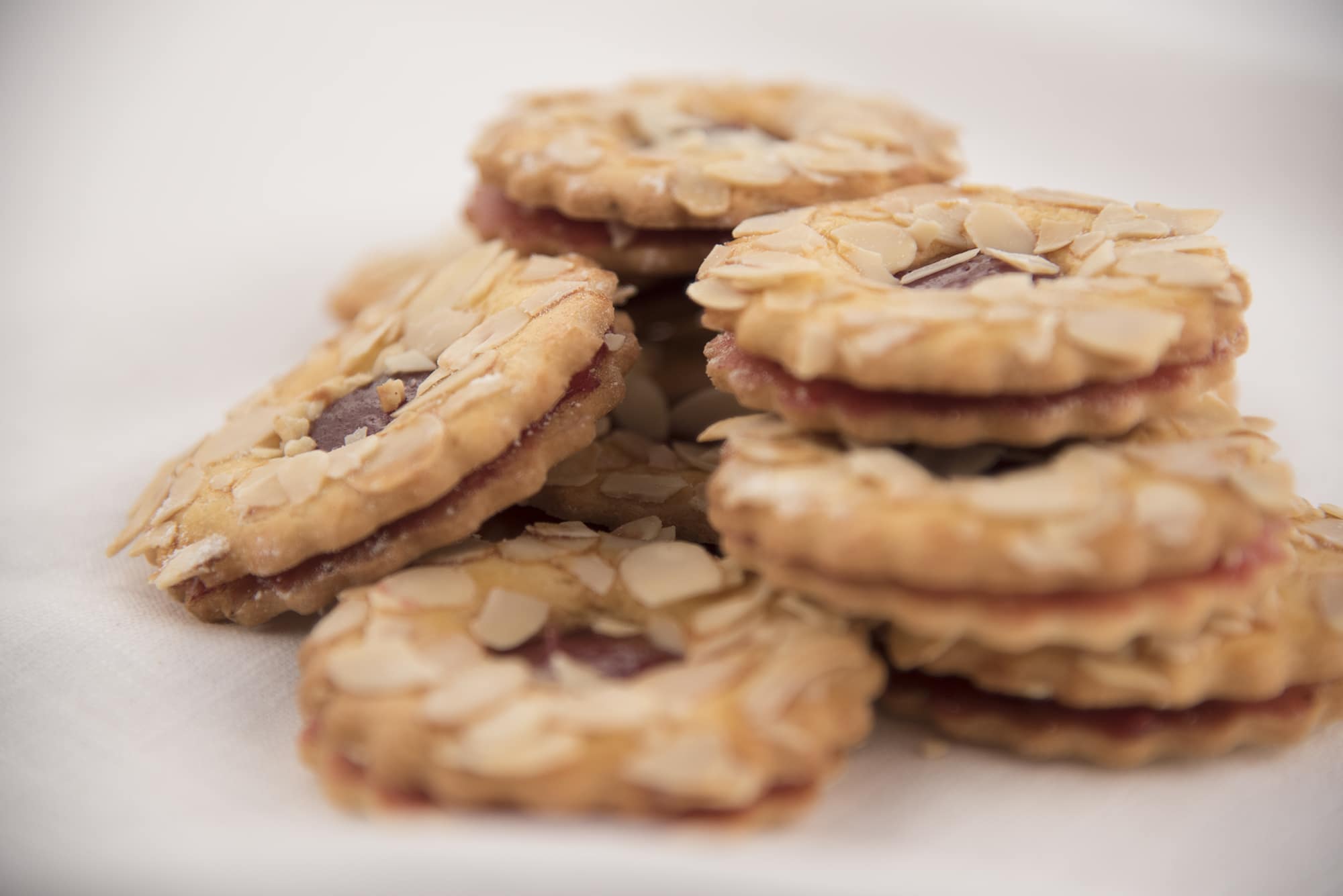 Glutenfreies Mandelaugen Rezept